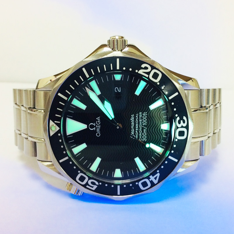 Omega James Bond Seamaster Black Wave Dial Helium Valve Automatic